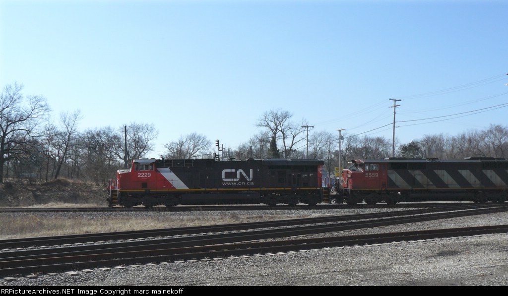 CN 2229
